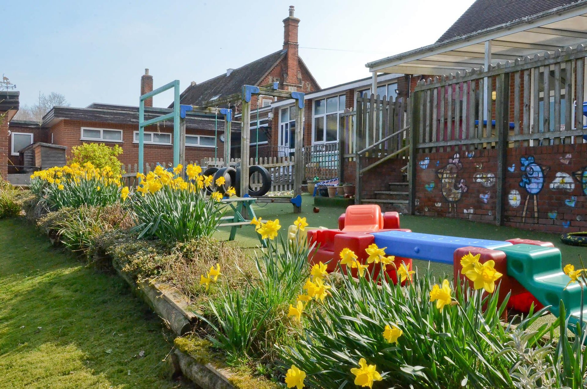 Compliance Solutions for Schools and Trusts | iAM Compliant